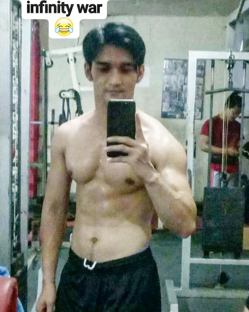 MRVVIP on Twitter: "Rexy Rizky shirtless selfie celebrating Infinity Wars. #selebwatch…