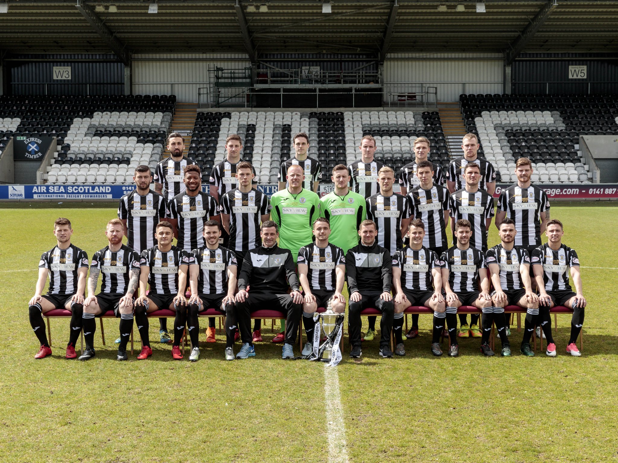 Team Photo of The Champions - General St. Mirren Discussion - virtual ...