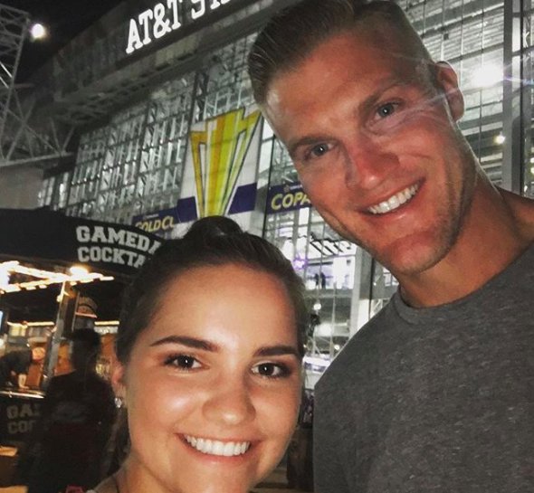 Josh McCown Is Going To Lose His Job To Sam Darnold, Might Also Lose ...