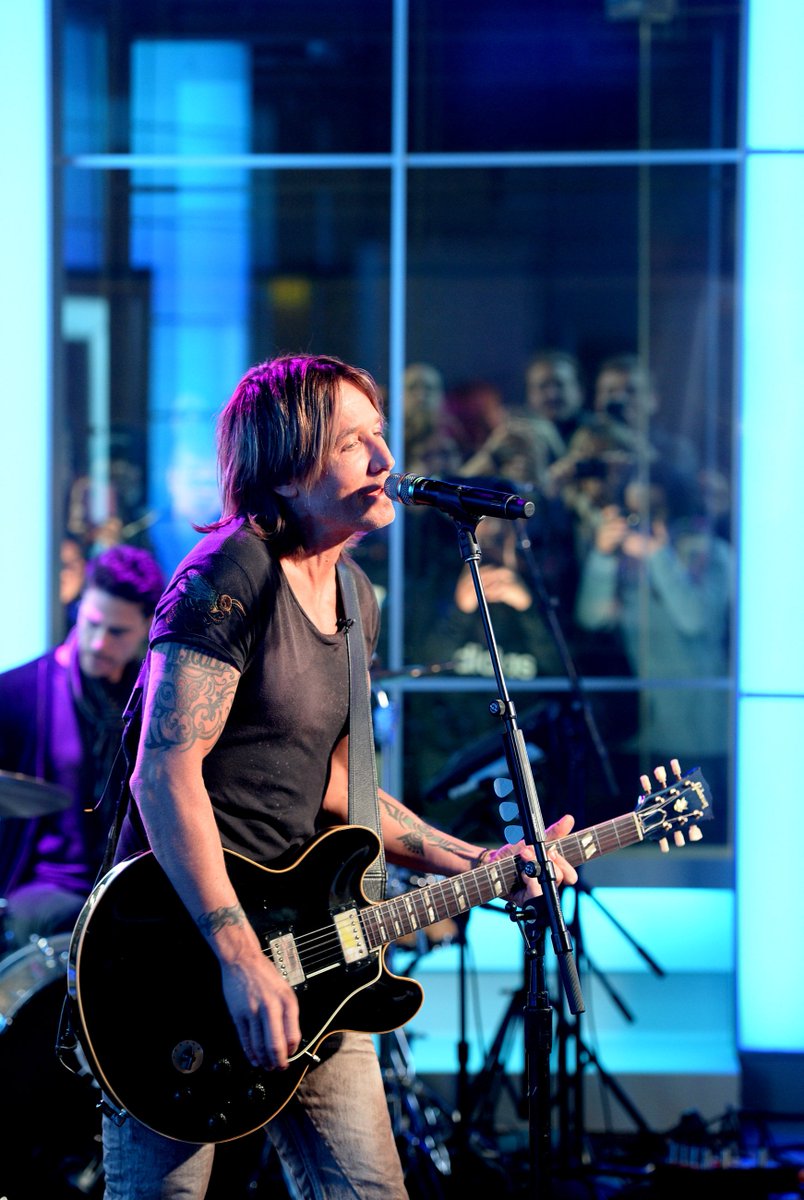 Keith Urban News Update…Keith On Sunrise…Sydney, NSW, Australia…Friday ...