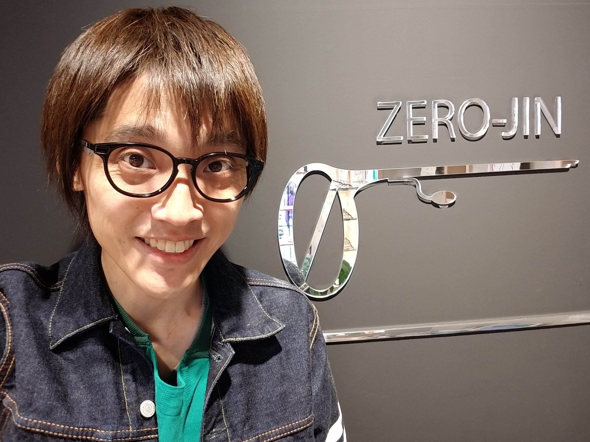 よっぴー on Twitter: "友達が大井町に出した鼻パッドレスメガネの店ZERO-JIN @ZERO_JIN_grass お邪魔してきました！鼻パッド無いと車で言うシートピラーが視界に ...