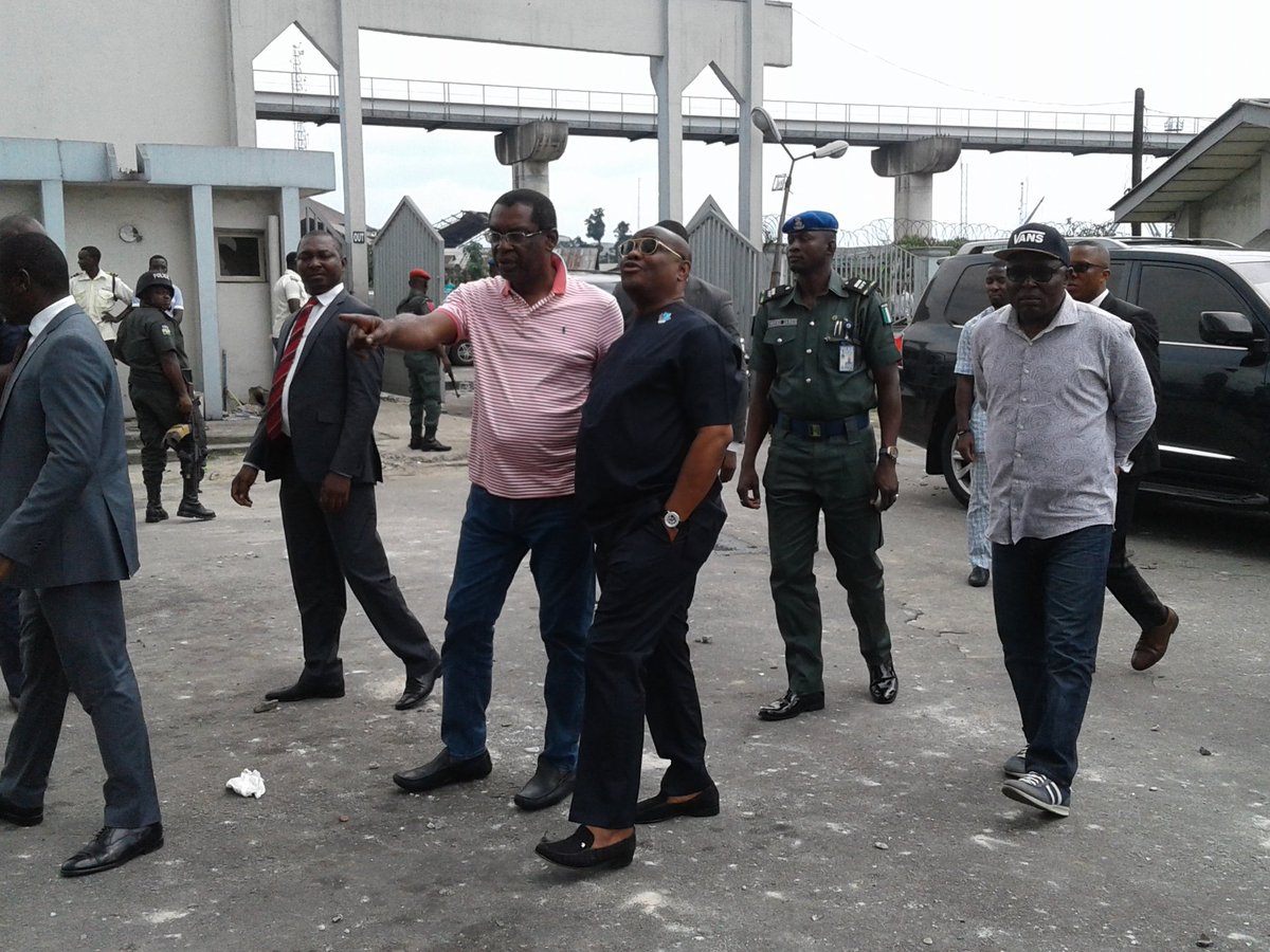 APC MEMBERS RIOT: Destroy Rivers High Court Complex, Wike Inspects ...