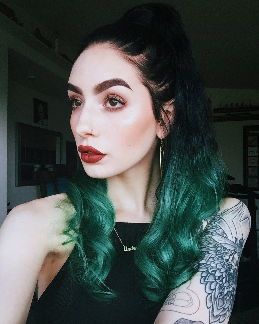 Green Tips Hair