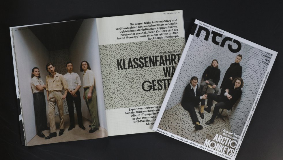 New AM photo for INTRO Magazine : r/arcticmonkeys