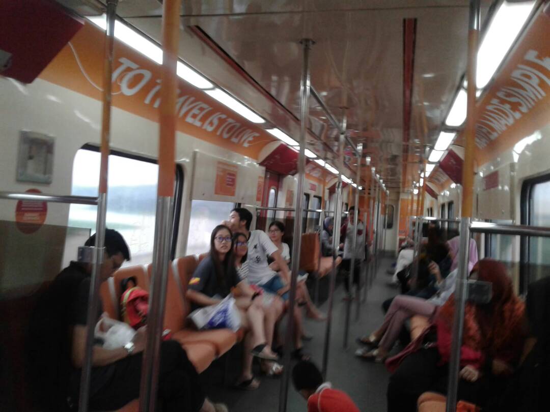 KTM KOMUTER - SUBANG JAYA & TERMINAL SKYPARK LINE | Selangor (Subang ...