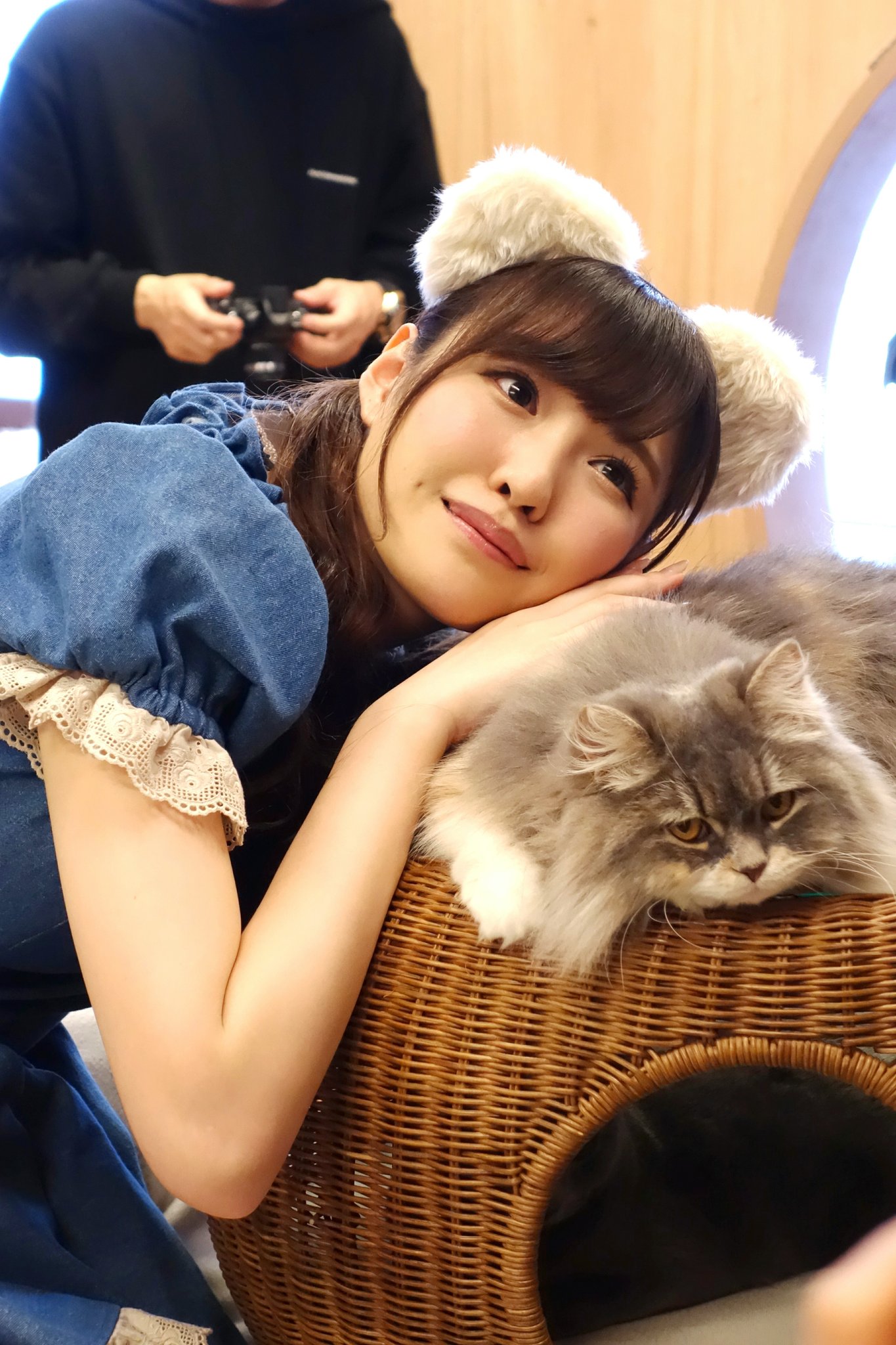 まるちゃん𝓂𝒶𝓇𝓊𝒸𝒽𝒶𝓃‘₂₂(トウ トウ )٩ ᐛ و On Twitter 橋本ありなちゃん Sso92rpgal 猫カフェ゚ω゚☕~即売会の