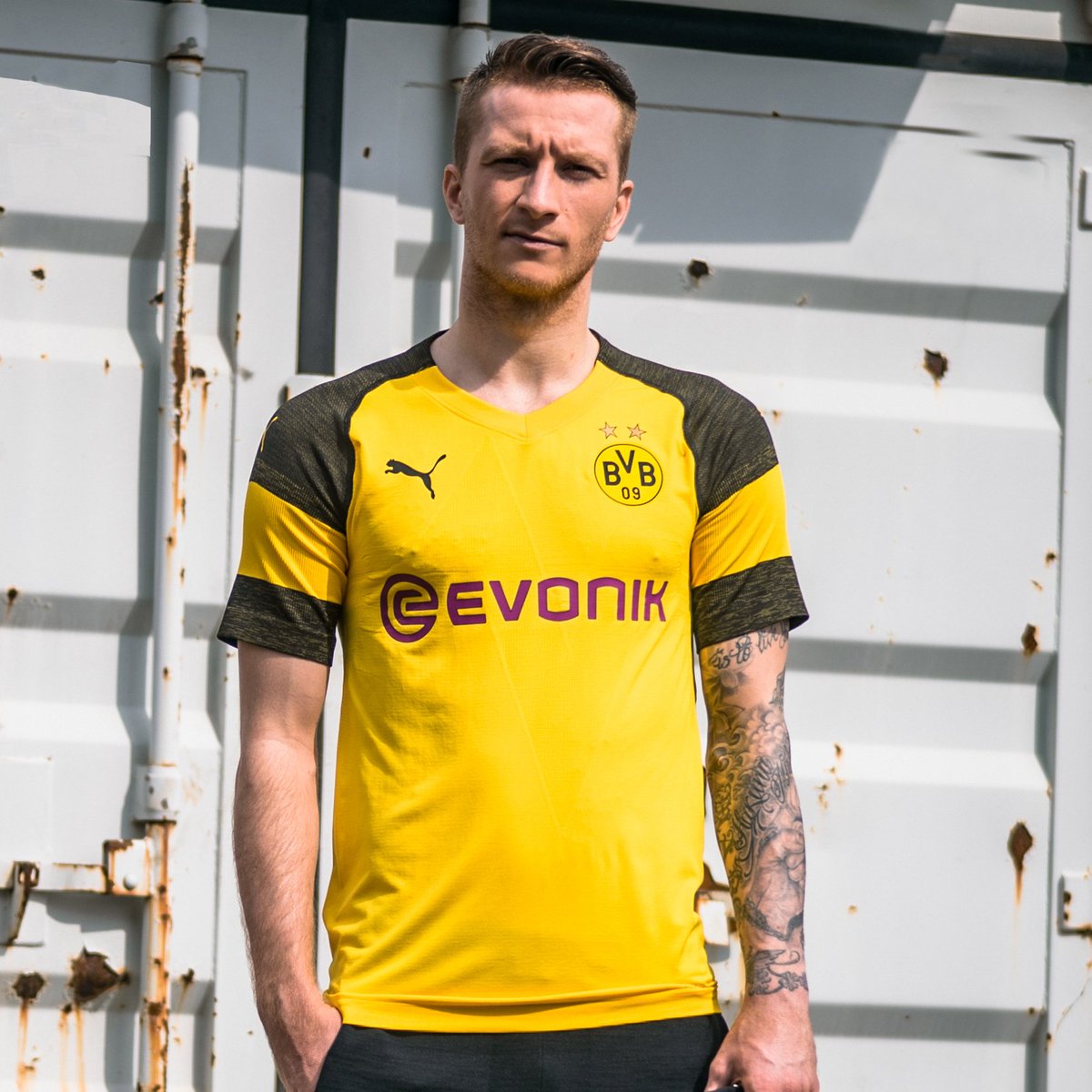 Marco Reus models the new BVB home kit ? (? via pumafootball ) | B/R ...