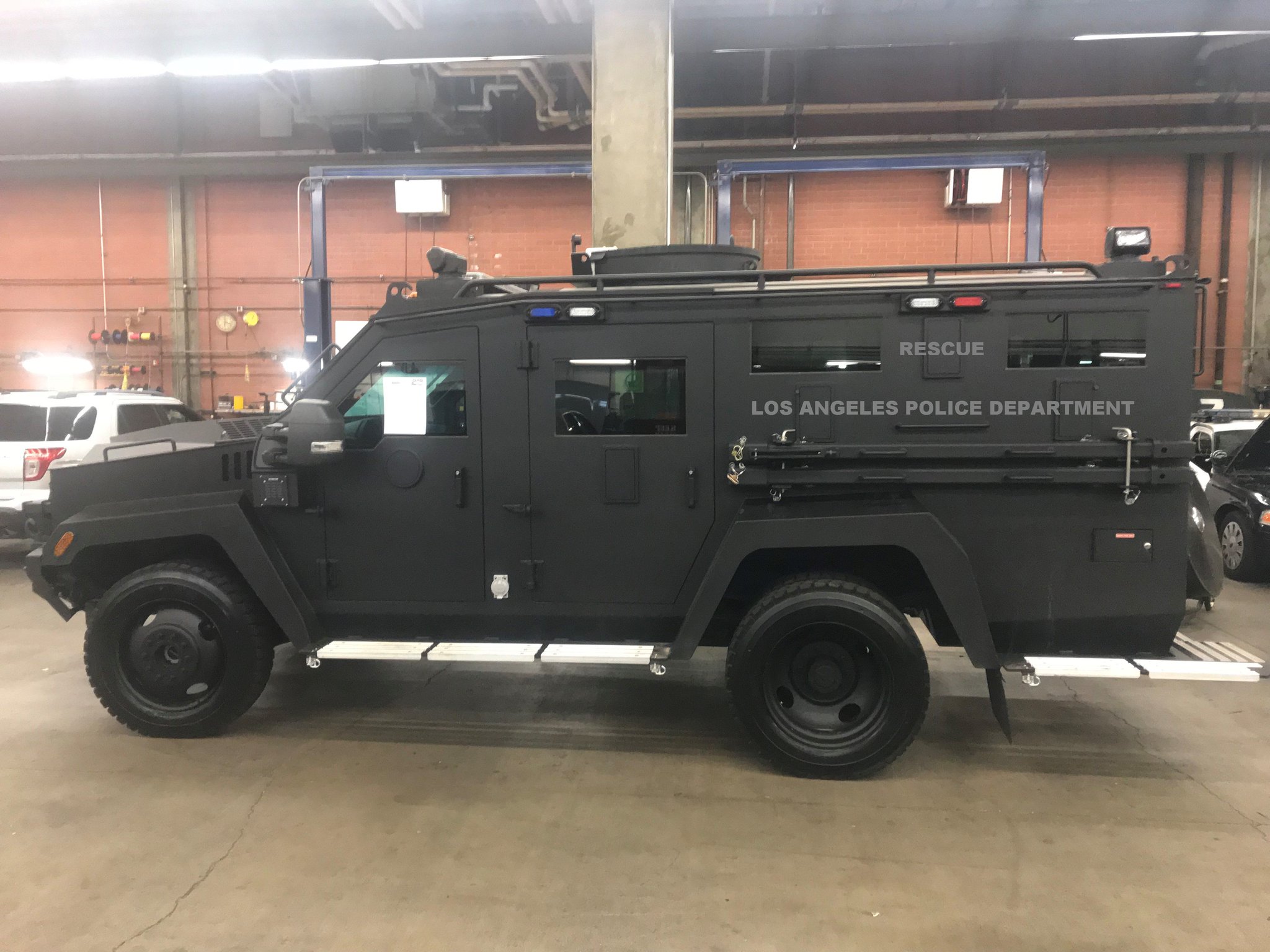 Lapd Swat Vehicles