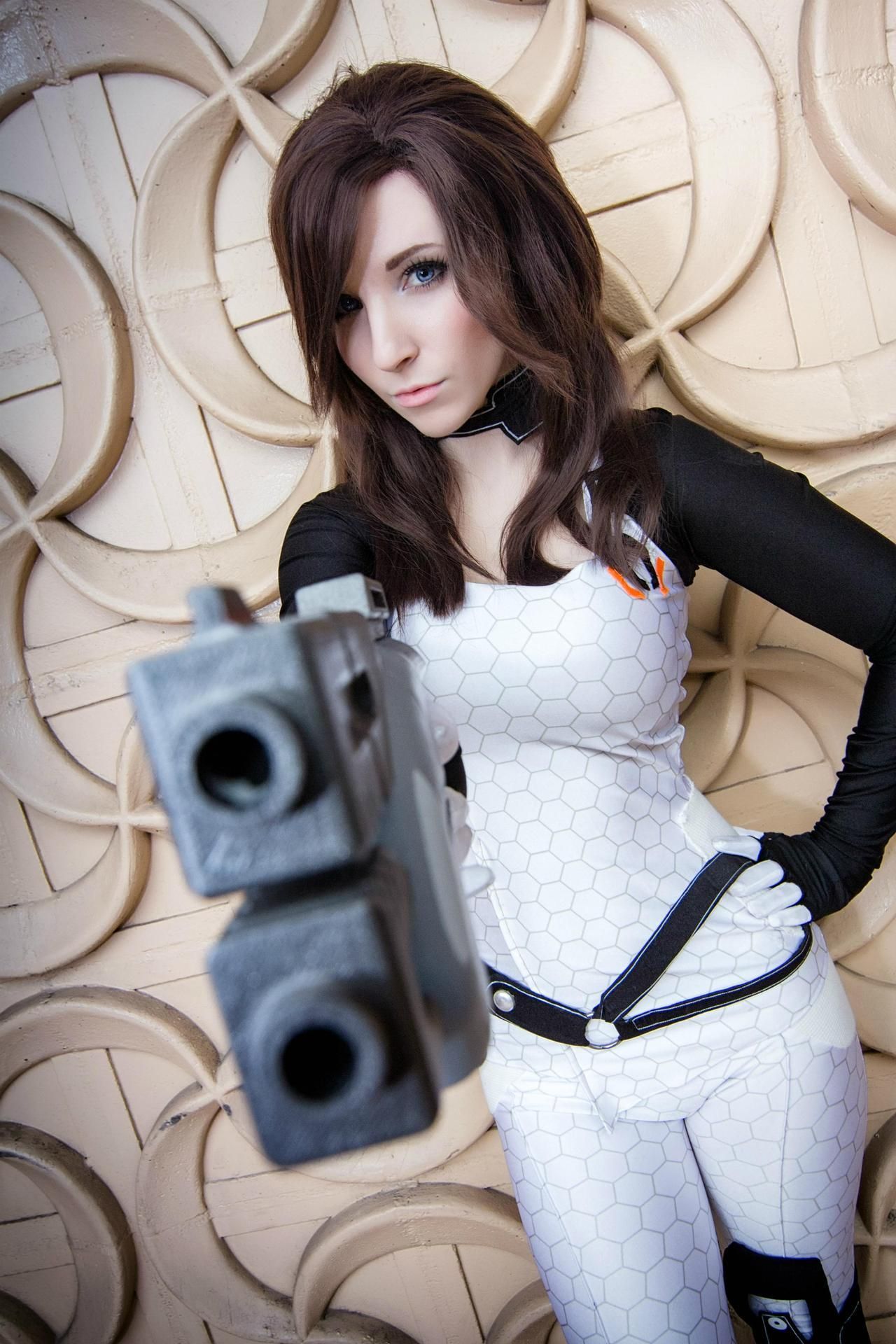 Mass Effect Miranda Hot
