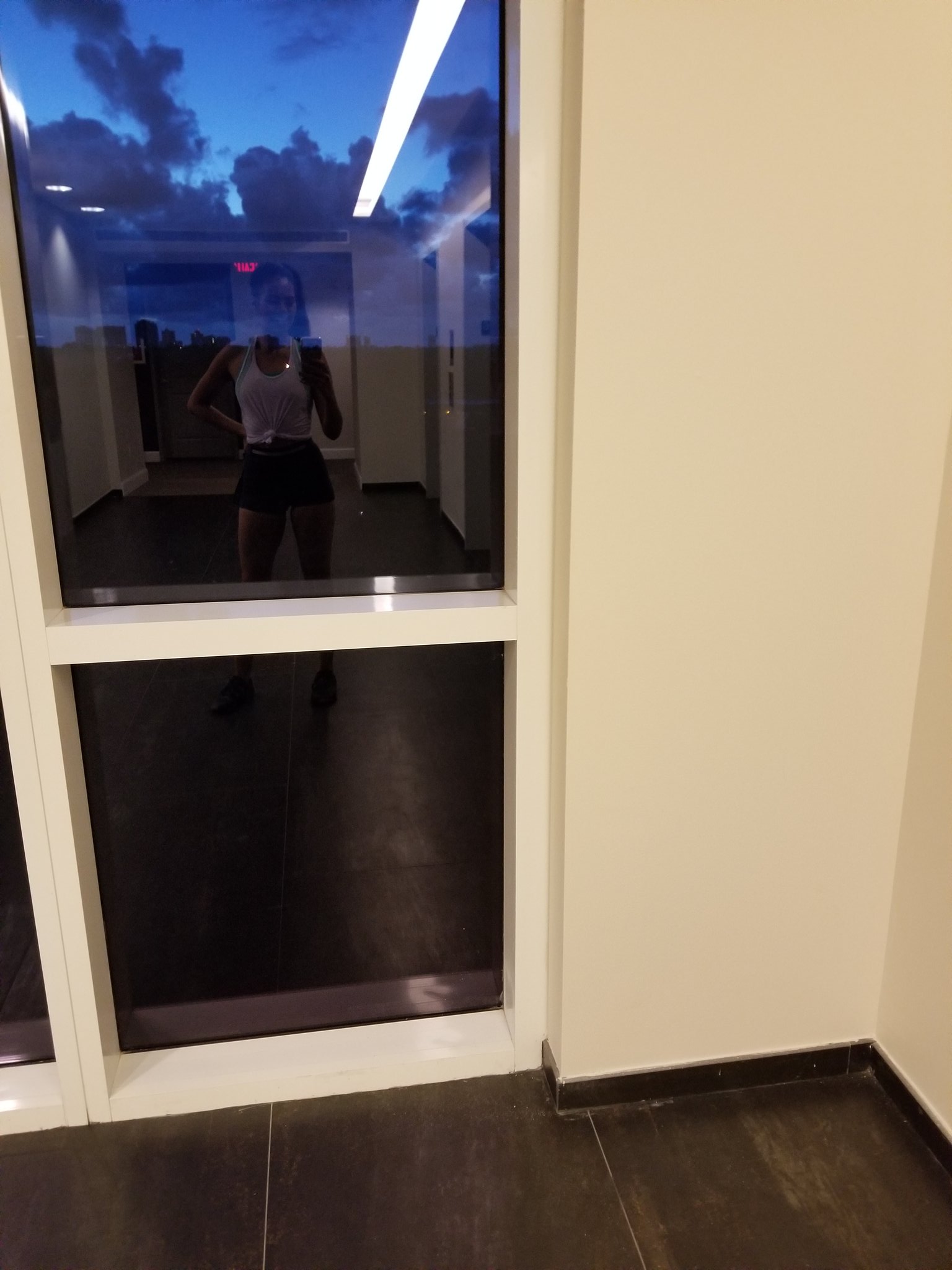 TW Pornstars - 4 pic. Berlyn Toy. Twitter. Up bright and early today for my workout! :) I was ...