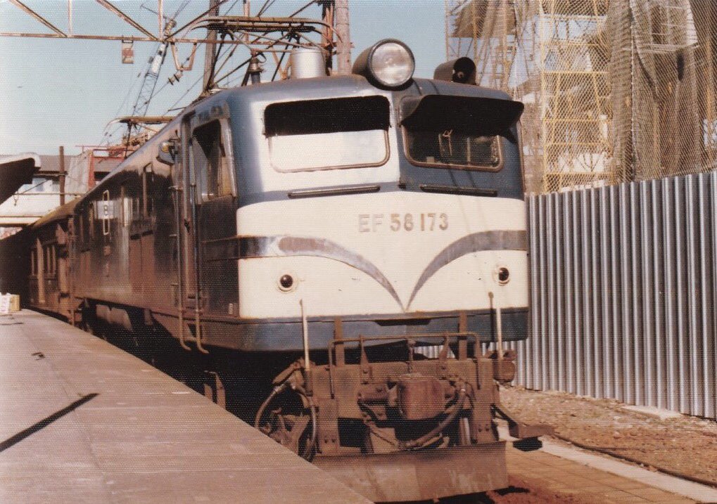 ef63-19 on Twitter: "#EF58の日 ロクニ、ロクサンもいいけど やっぱりこの顔だねぇー 61復活を望みます！！ 同じ写真ご容赦😅…