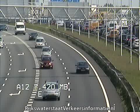 Rijkswaterstaat Verkeersinformatie on Twitter: "Op de #A12 Den Haag > Utrecht is tussen Nootdorp ...