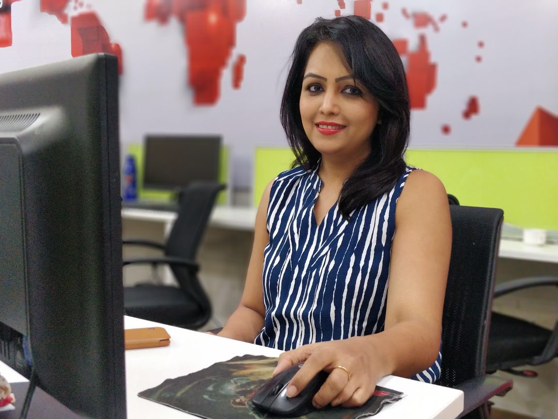 Sandhya Panchal on Twitter: "तस्वीर के रंग चाहे जो भी हो पर मुस्कान का रंग हमेशा खुबसूरत ही होता ...