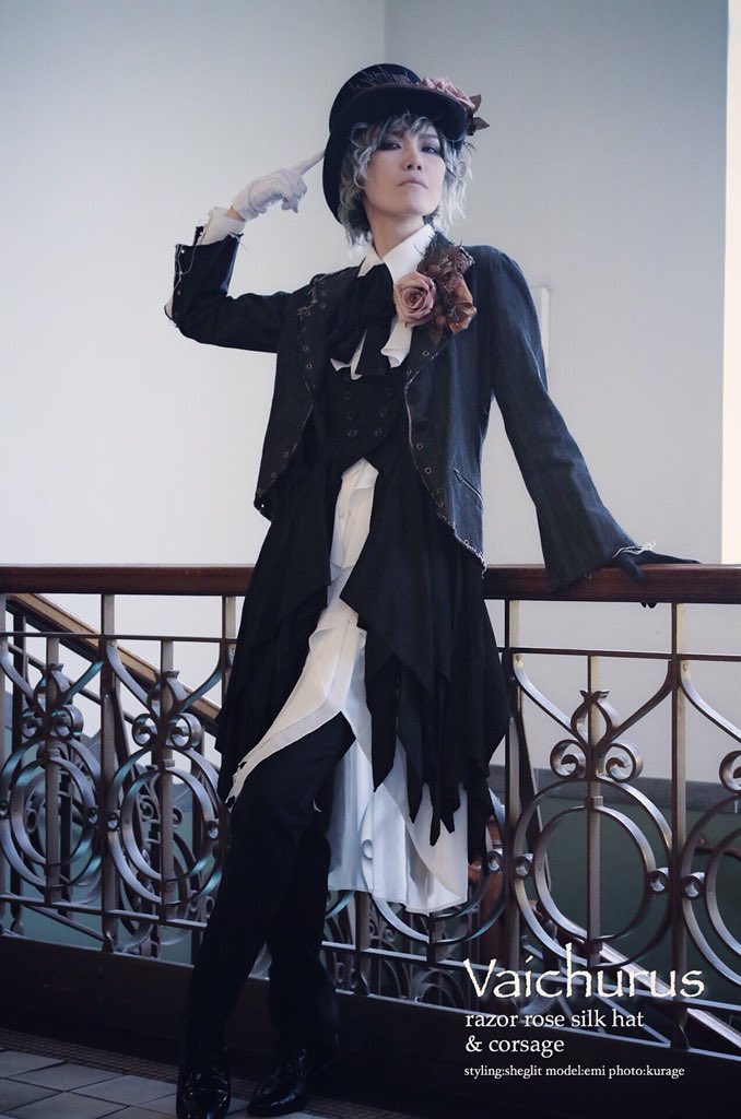 Anges et Demons on Twitter: "アリスのキャラクターをVaichurusの世界観に融合させた物語でした。 この時のショーはかなりホラーよりでしたね。もしこのショーを ...