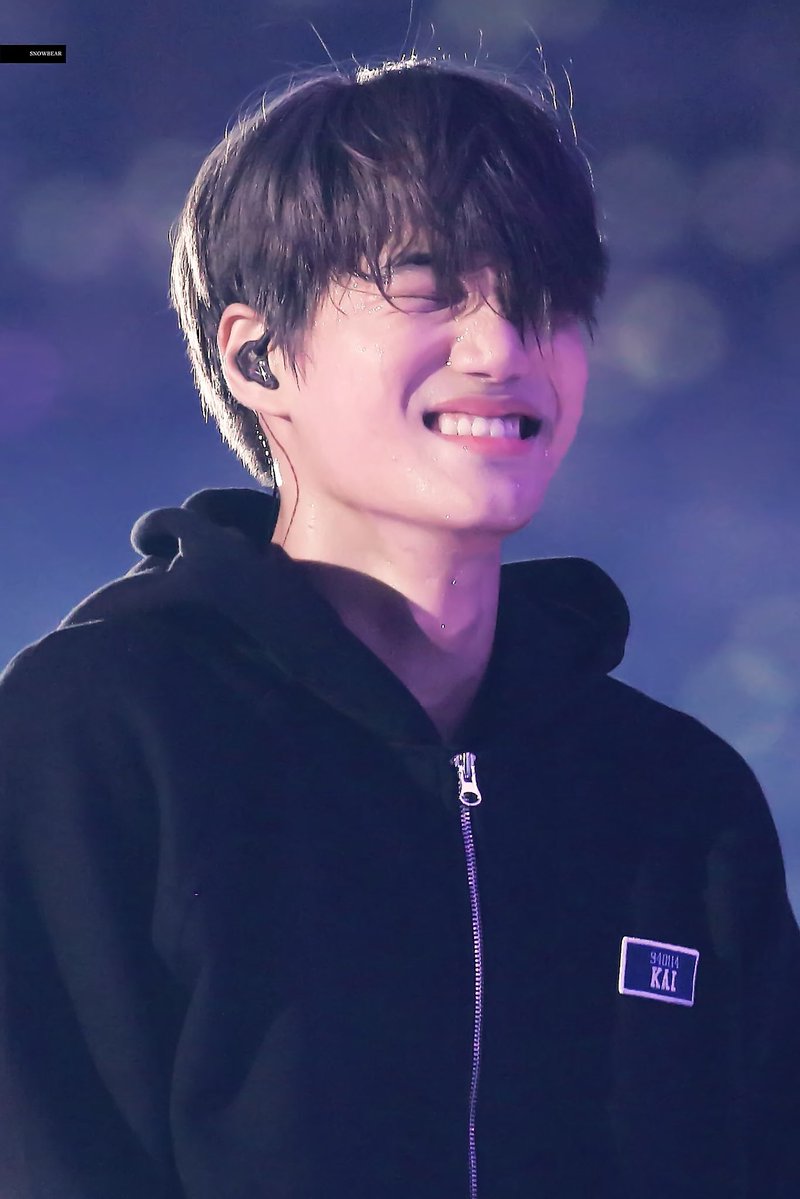 Kai Exo Smile