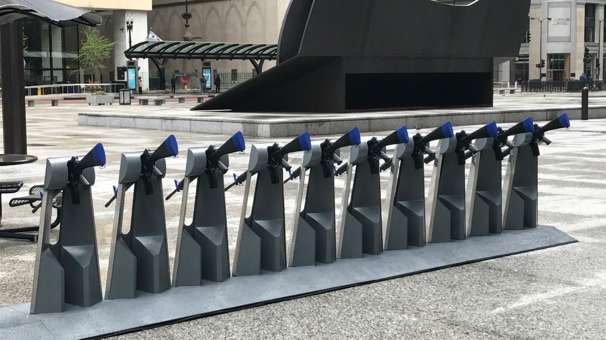 Gun Share "Protest Art" in Chicago - Page 1 - AR15.COM