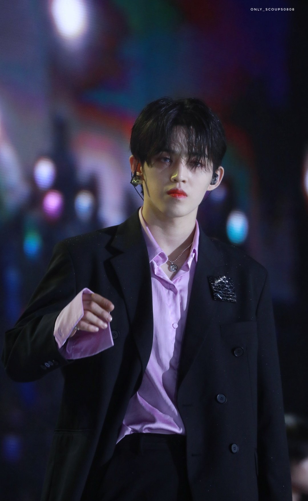 Seventeen Brasil 🔆 on Twitter: "[HQ] 12.05.18 S.coups no Dream Concert. Cr: only_Scoups0808 ...