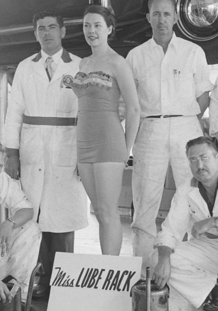 Nancy Pelosi Miss Lube Rack