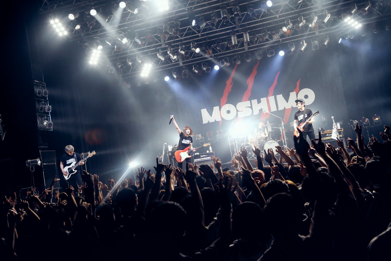 MOSHIMO on Twitter: "MOSHIMOツアーファイナルワンマンありがとうございました☺️ 次回、恵比寿リキッドルームにて、MOSHIMO「BARI BARI ROCK」〜大 ...