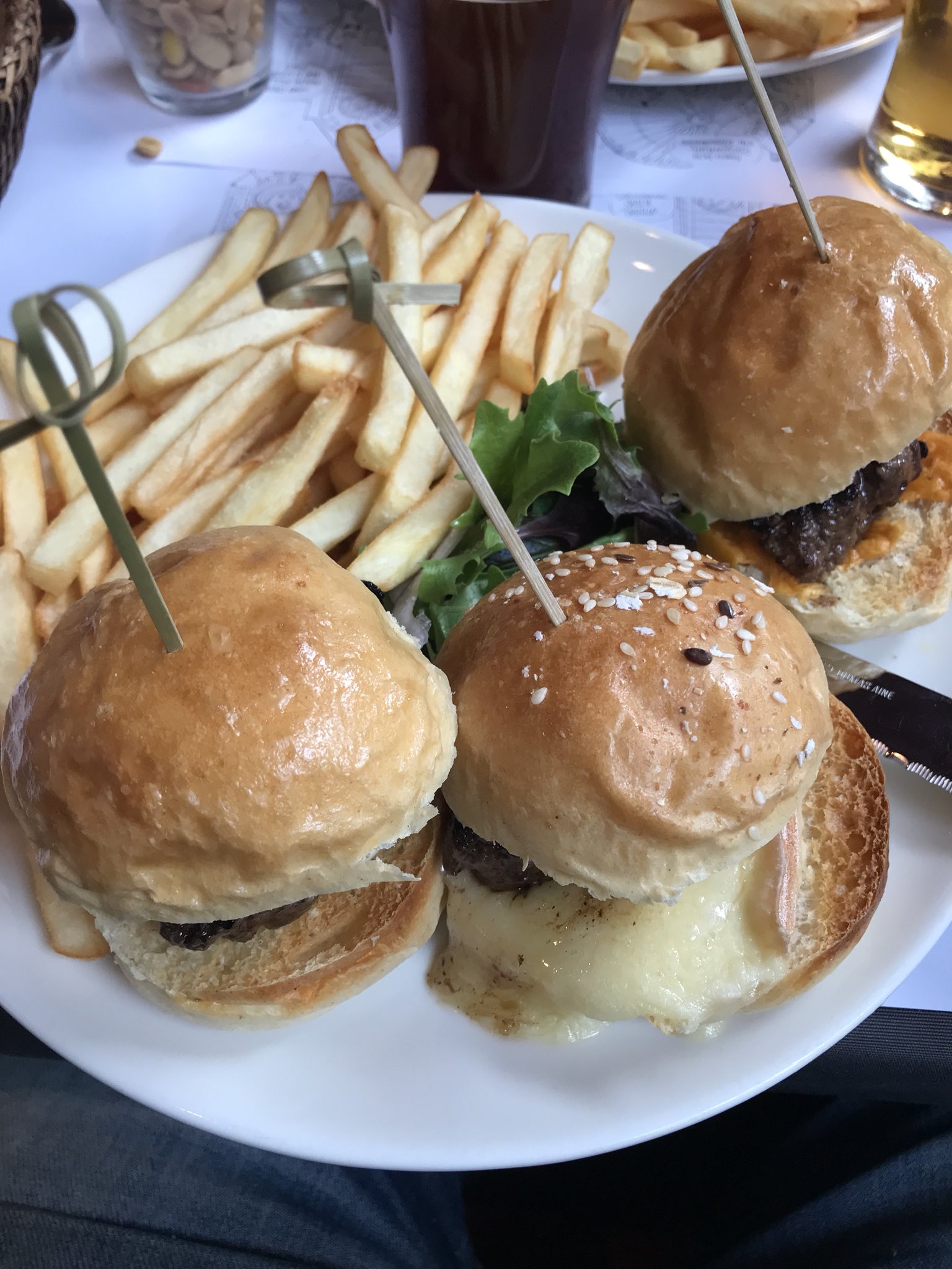 Mostly Grumpy on Twitter: "Here’s what happened to me in France when I ordered the ‘three cheese ...