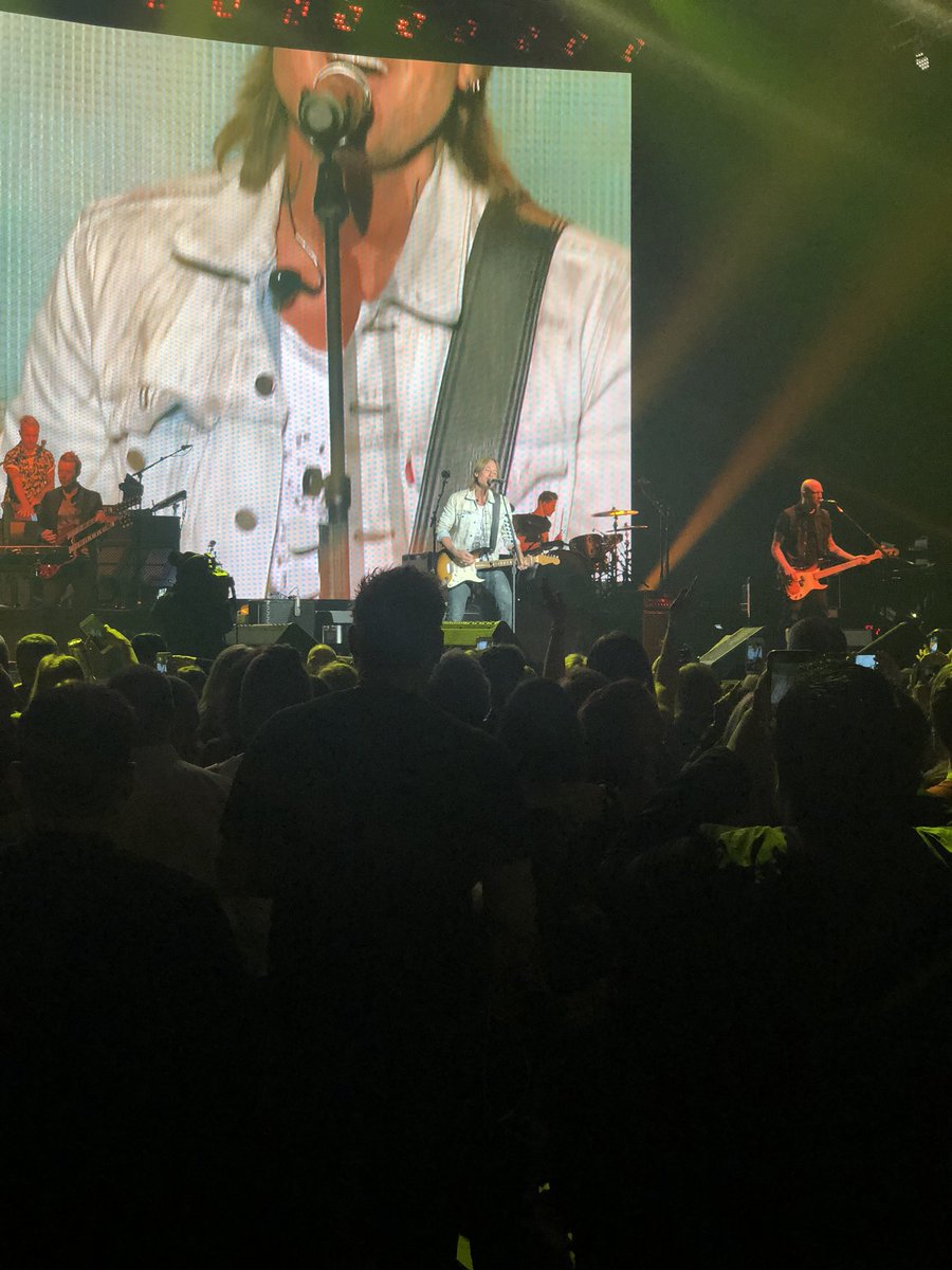 Keith Urban News Update…Keith Performing at Private Concert For Trade ...