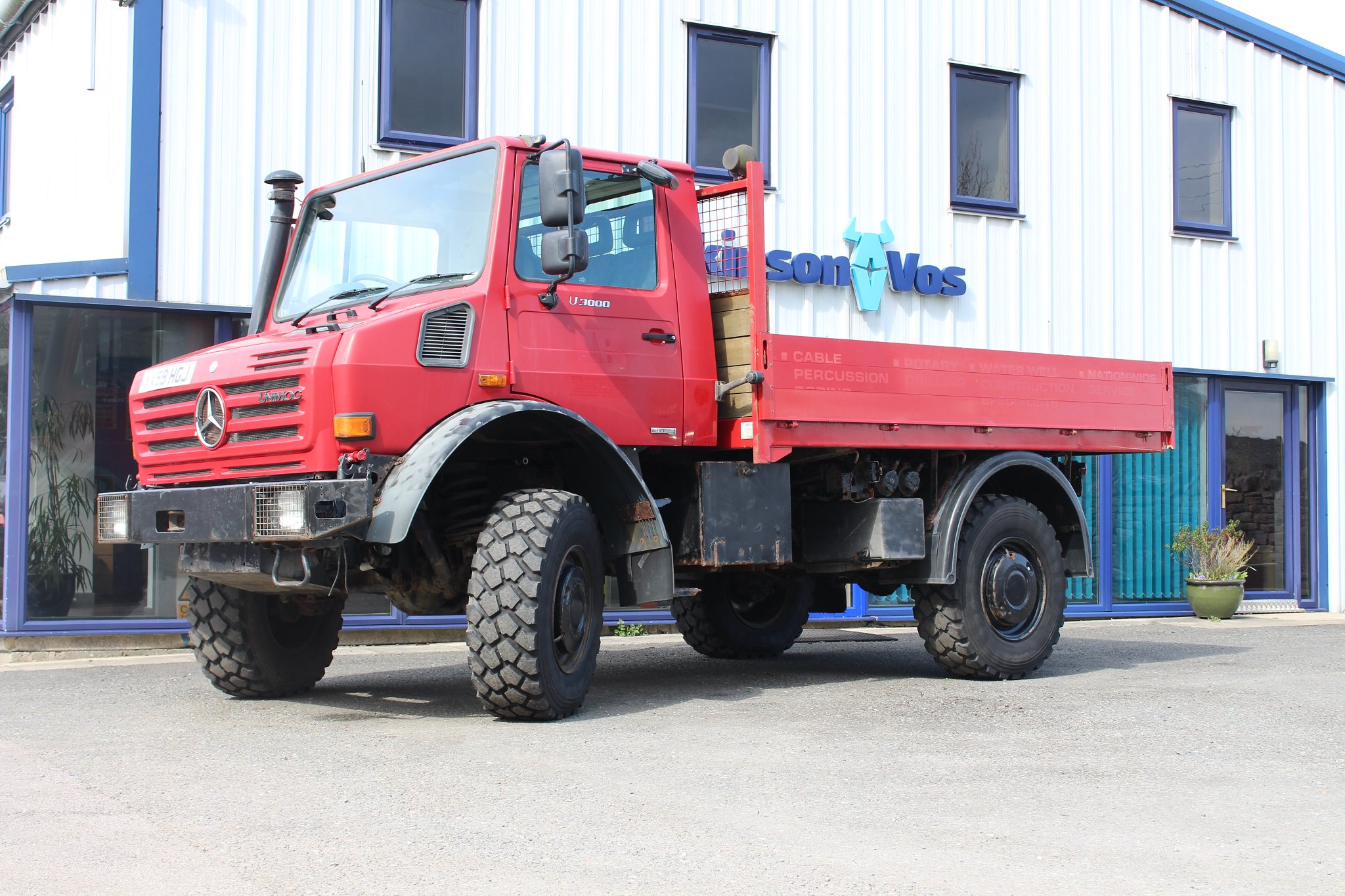 Unimog U3000