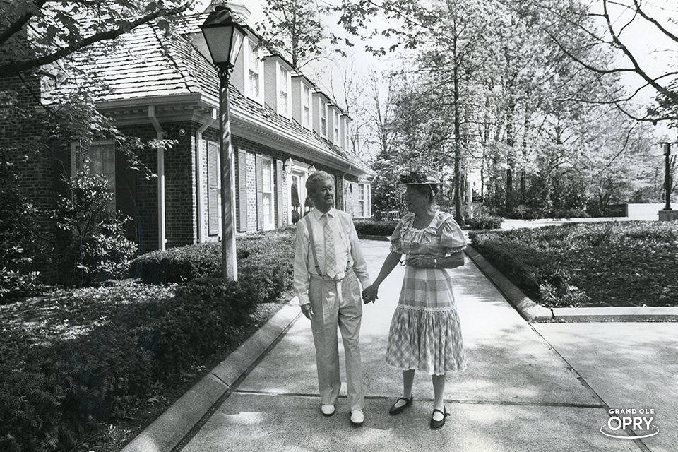 Roy Acuff: Latest news, Breaking headlines and Top stories, photos ...