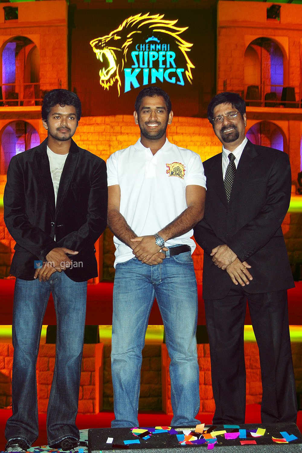 Actor Vijay In Csk Dress Centurion Vijay Pulverises Delhi In The