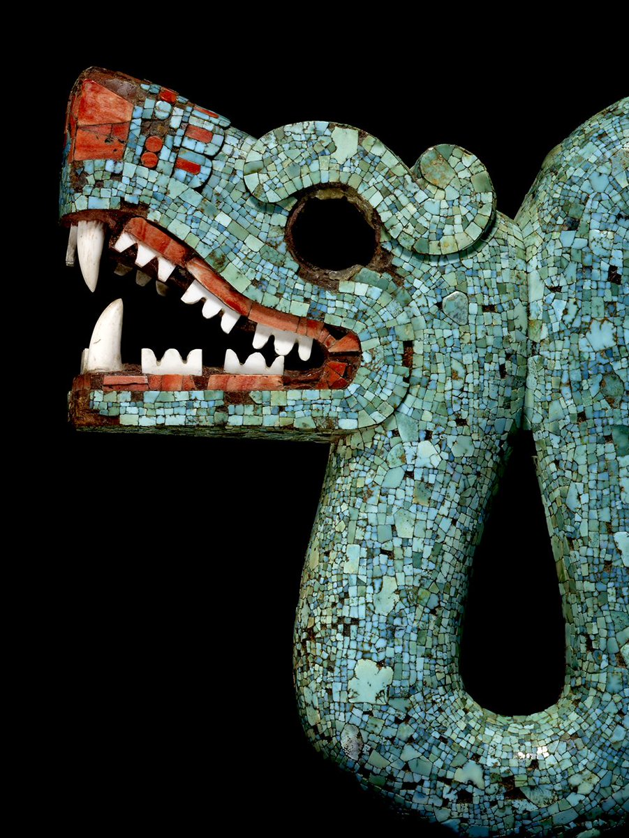 15,000 tiny turquoise tiles decorate this Aztec serpent, made around ...