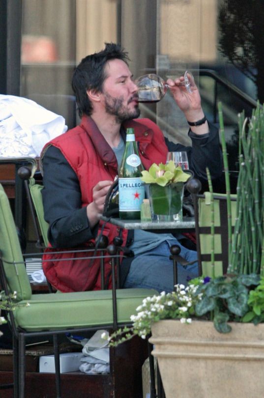 Keanu Reeves Water To Wine