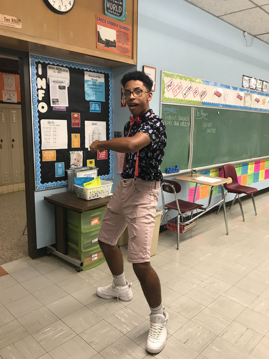 Celebrity Spirit Week Ideas 60 Photos - Moonagedaydream.film