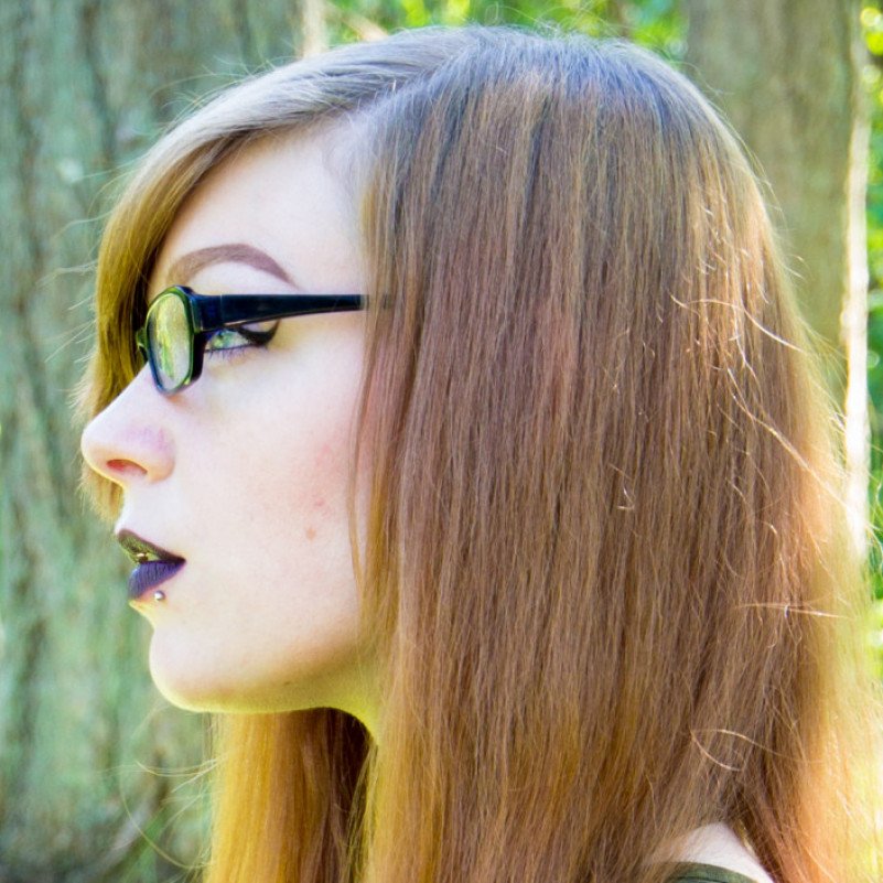 TW Pornstars - Roxy. Twitter. Roxy Non nude photoshoot in green dress ...