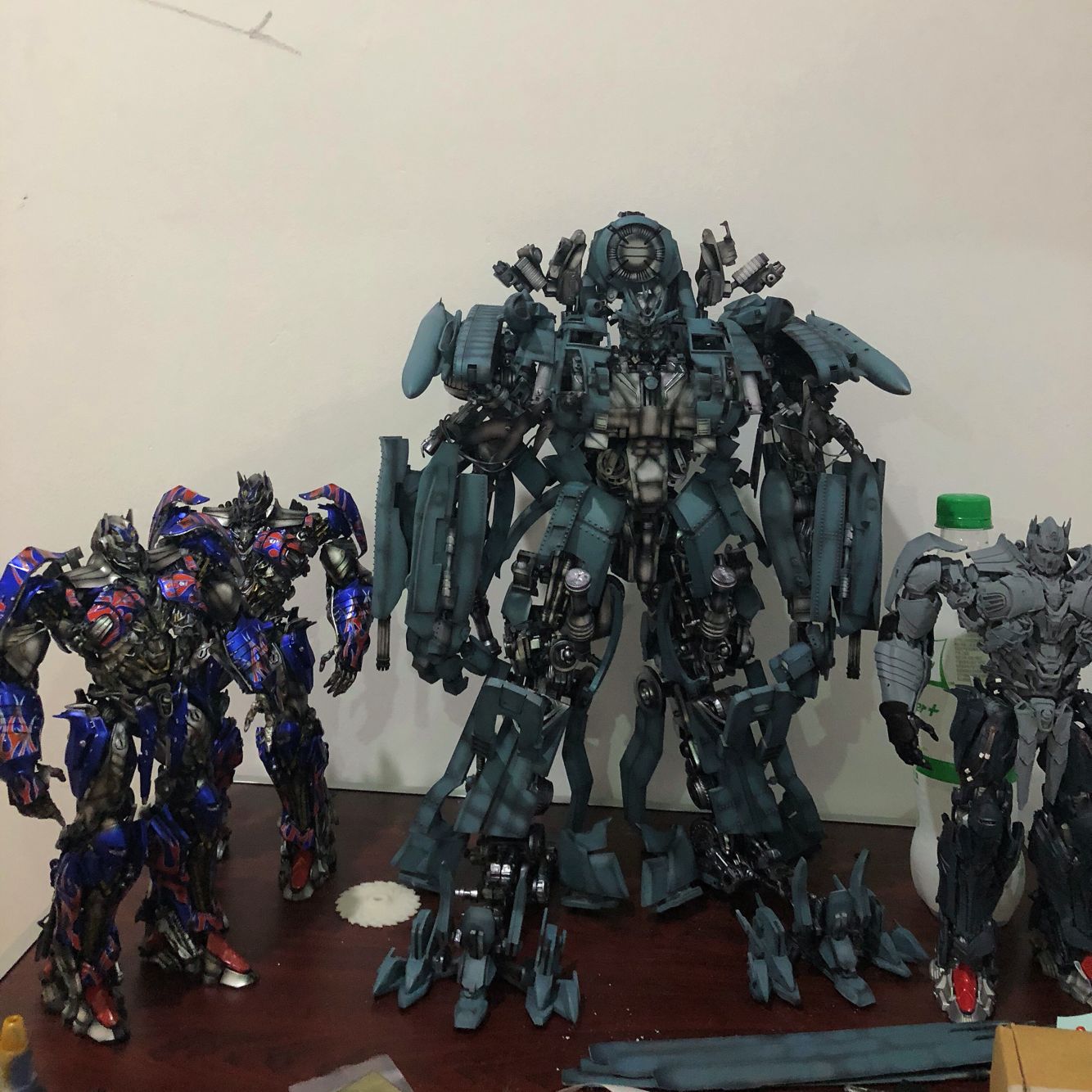 Blackout And Grindor Transformers