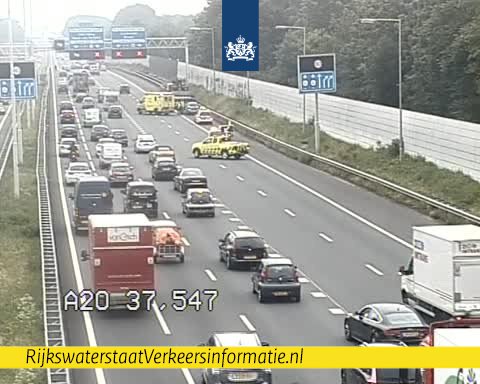 Rijkswaterstaat Verkeersinformatie on Twitter: "#File door een ongeval bij het knooppunt ...