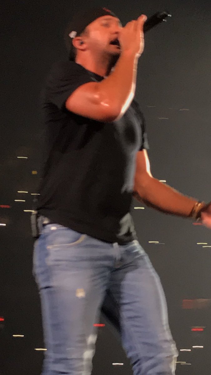 Omgluvlukebryan Omgluvlukebryan Twitter