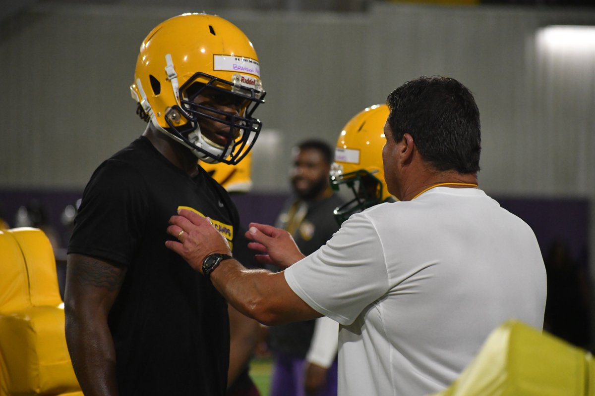 LSU Lineman Camp Article w/ pics | LSU Recruiting