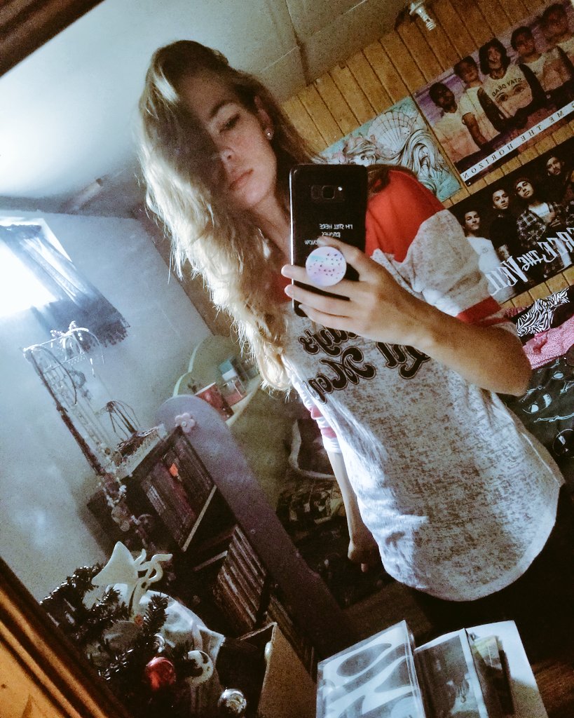 Ashley Devries (@PrincessAD143) | Twitter