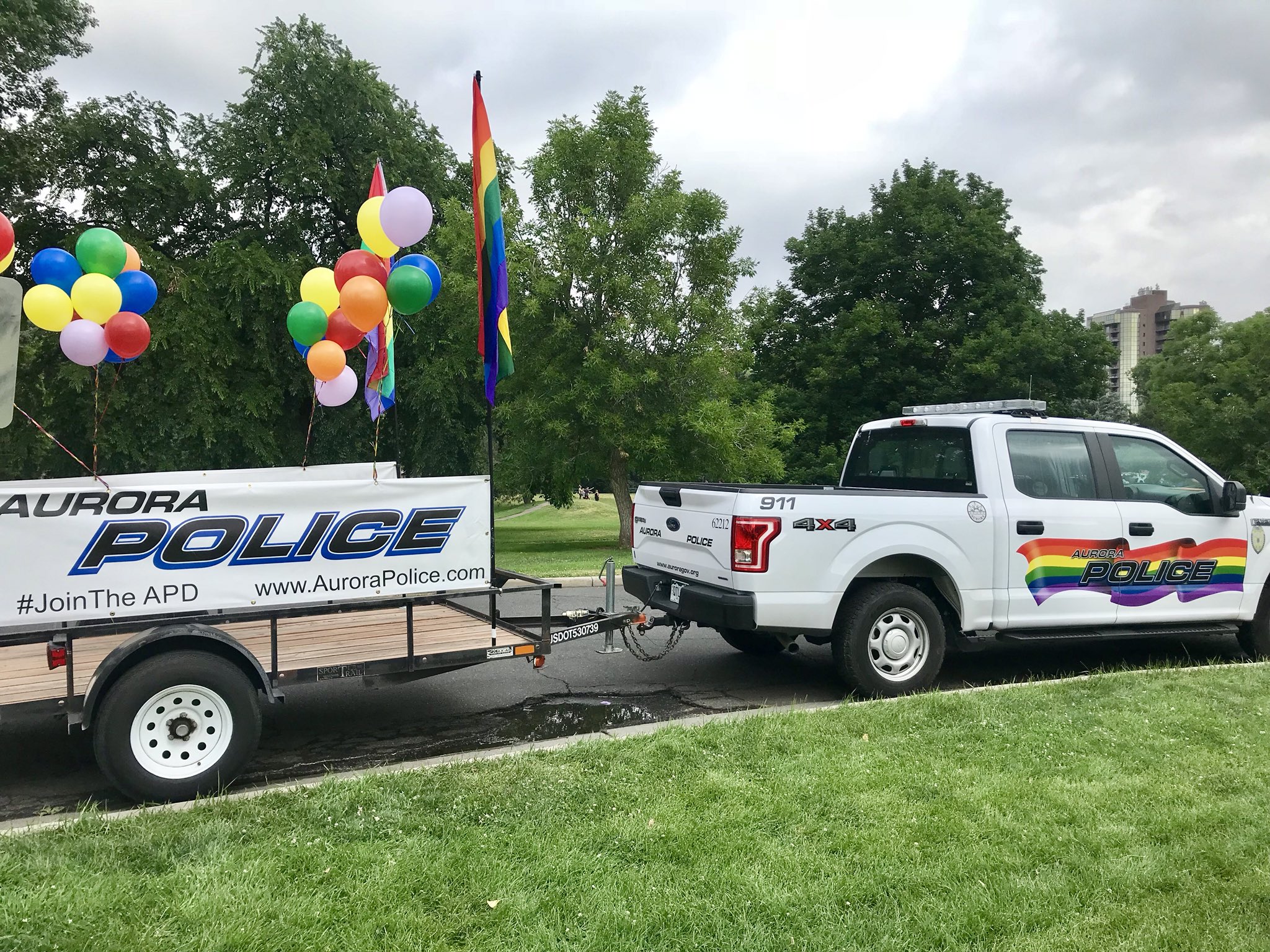 Aurora Police Dept On Twitter Apd Is Proud To Represent