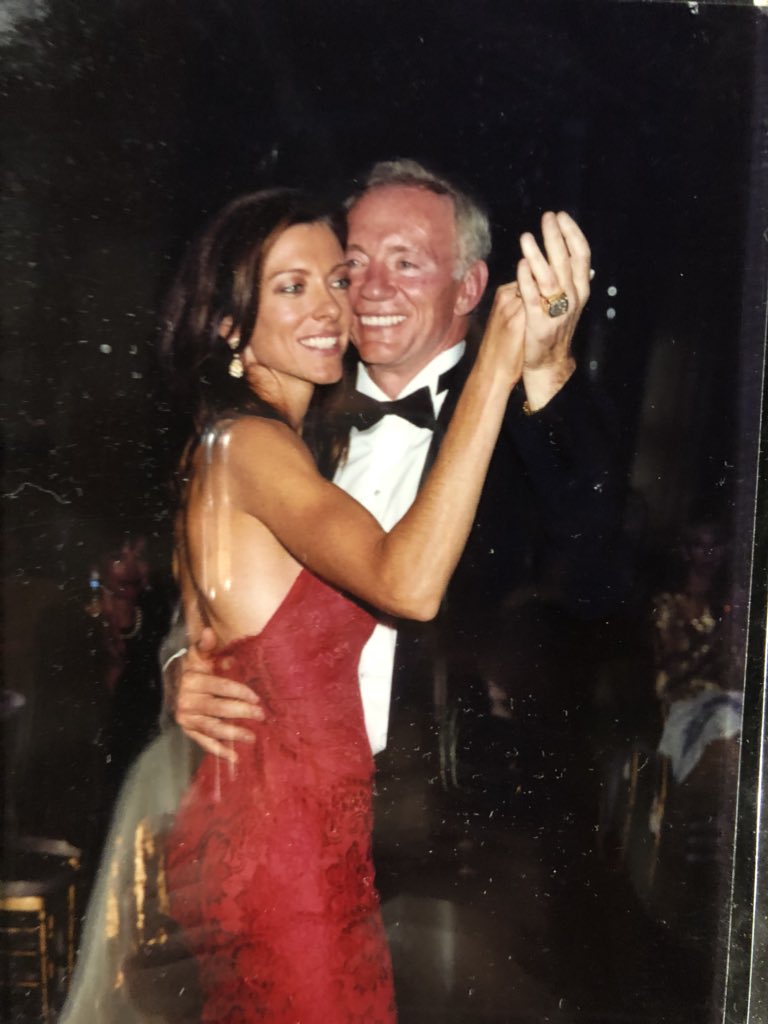 Charlotte Jones's Instagram, Twitter & Facebook on IDCrawl