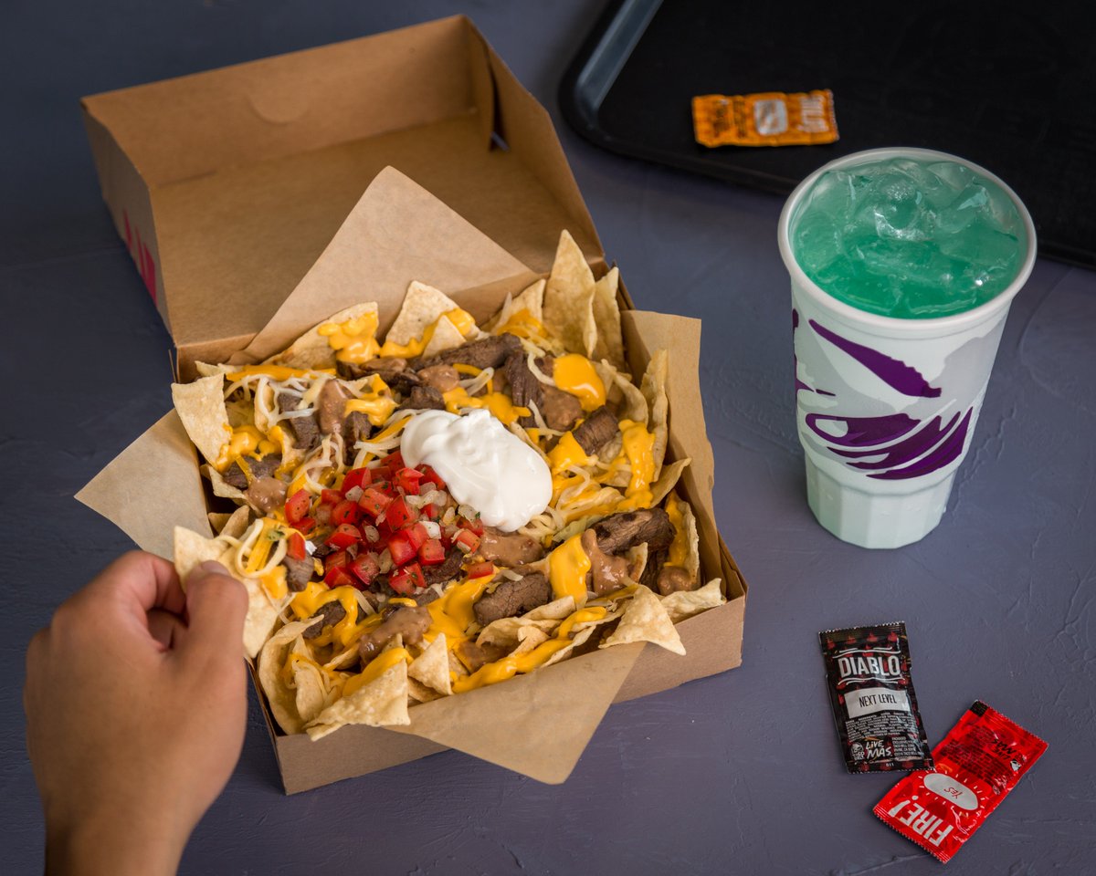 what comes in a taco bell big box meal