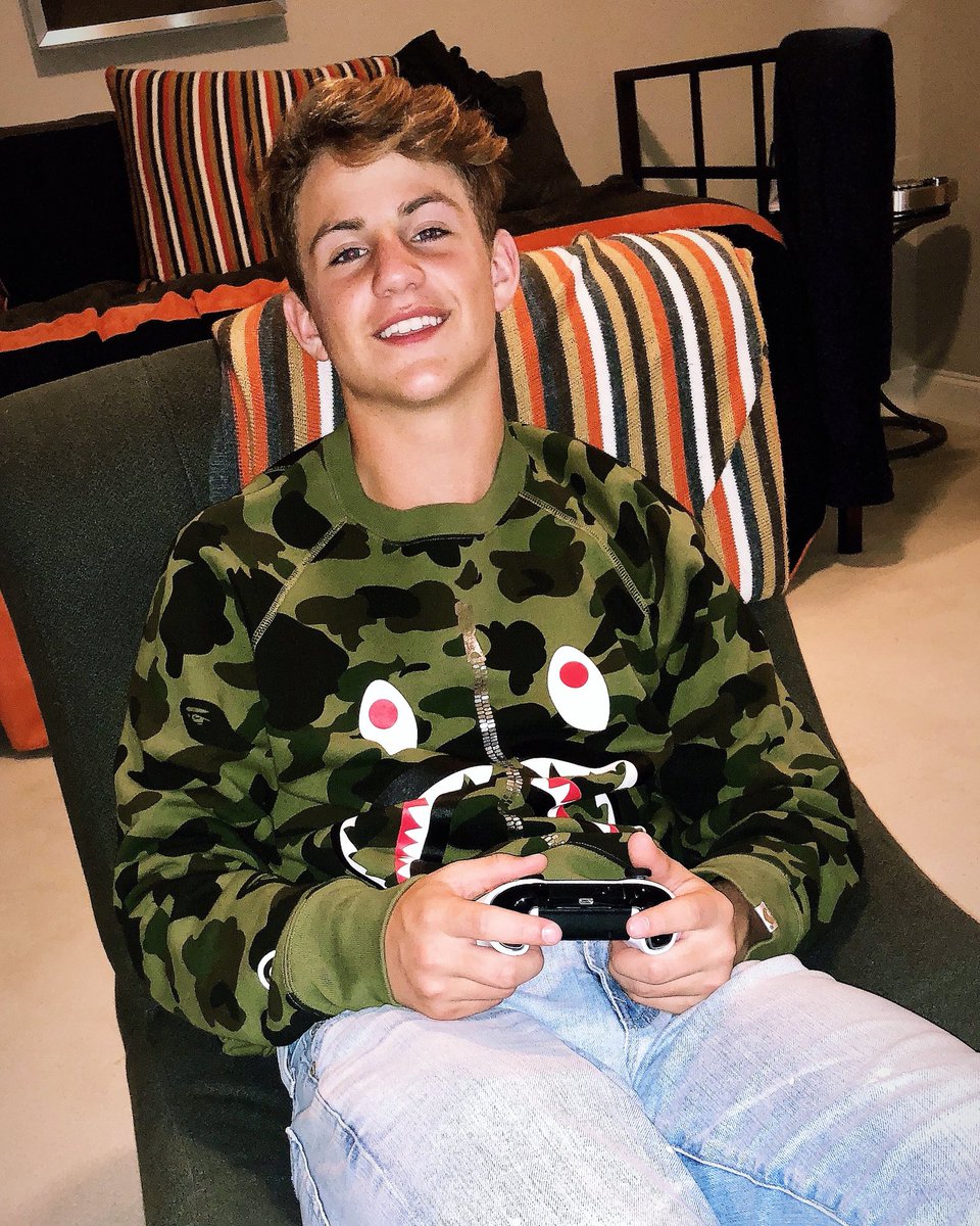 172 best Twitter u/mattybraps images on Pholder | make sure to hold the ...