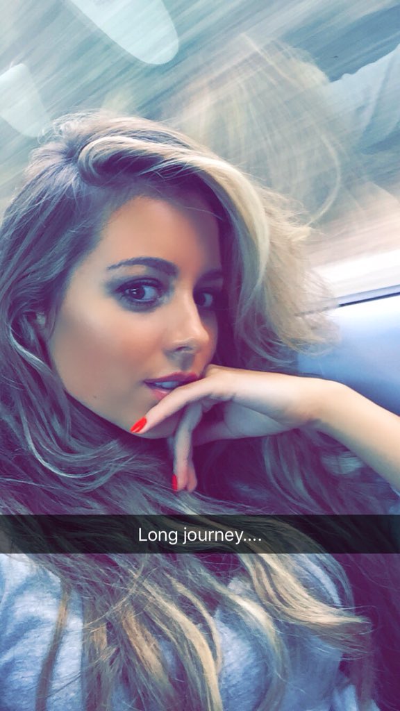 54 best Twitter @misscarlybaker images on Pholder | Christmassss 🥂🎉🍸