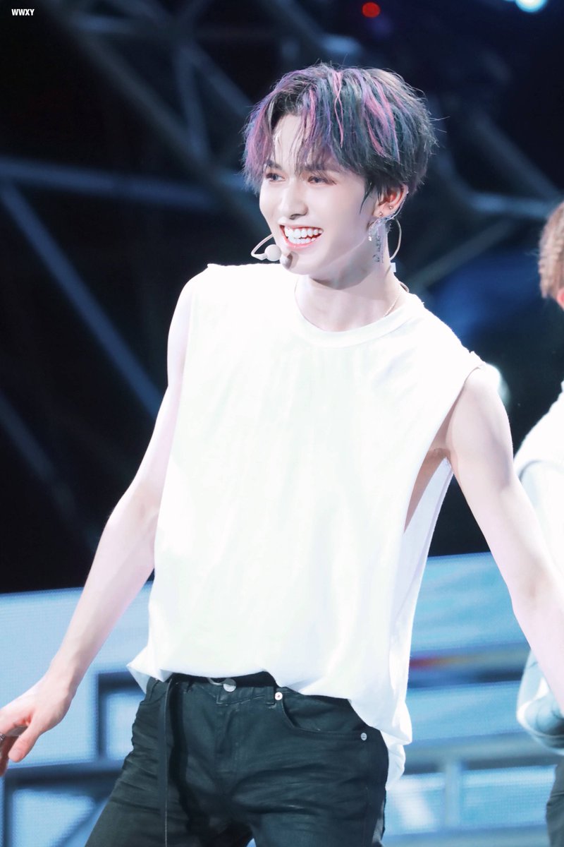 [HQ] 180610 THX with LOVE Fanmeet in Nanjing day 2 cr. Wwxy宿珍珠糖 ...