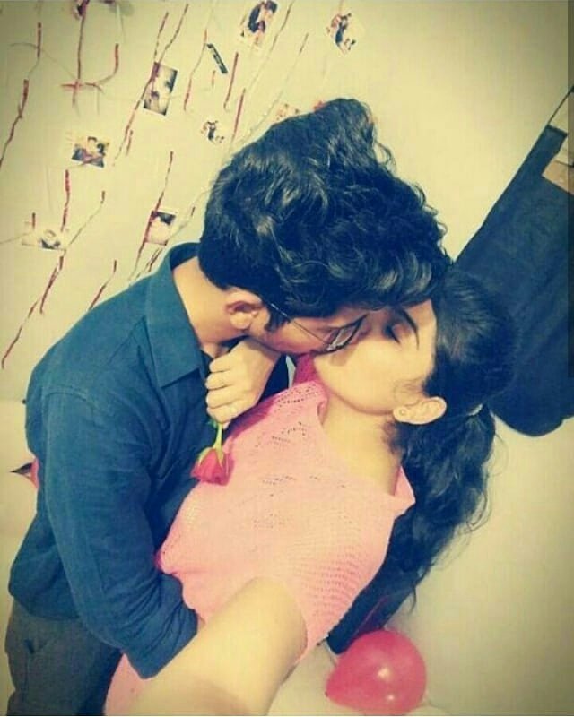 Desi Girls Kissing