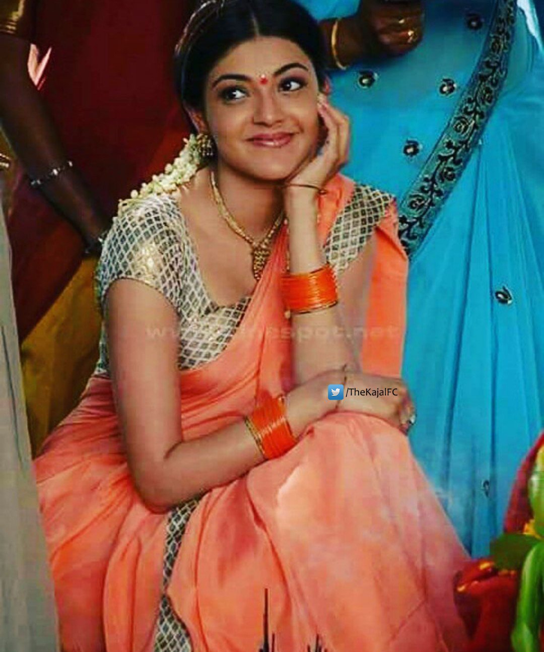 Kajal Agarwal Wallpapers In Arya 2