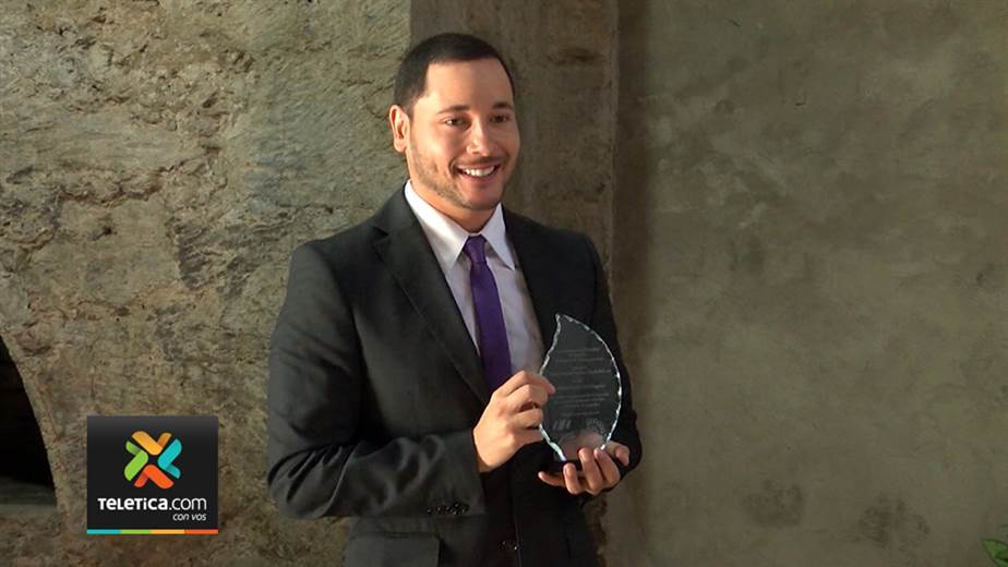 Claudia Poll : Últimas noticias y actualidad en vivo - Scoopnest