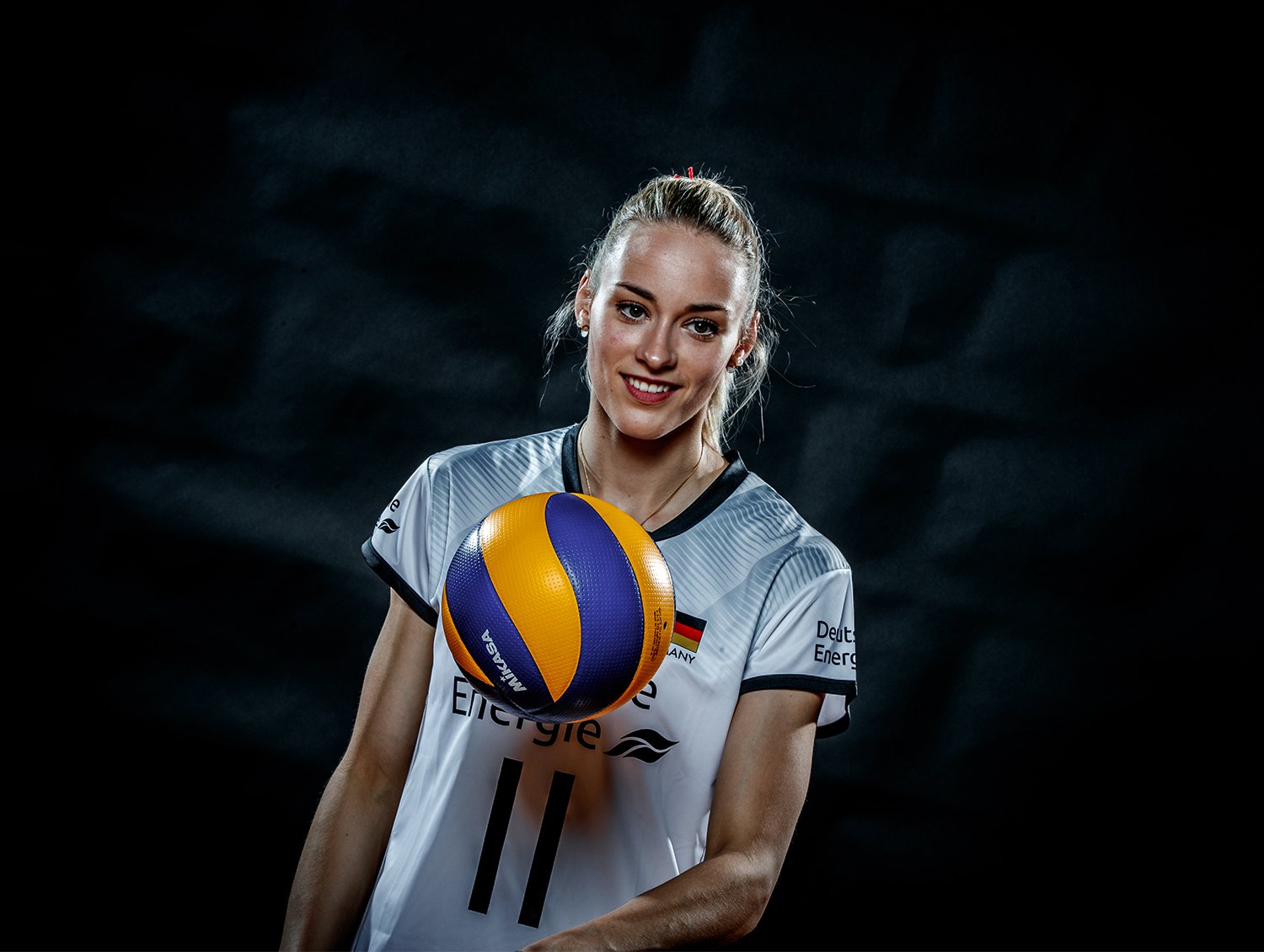 Volleyball Hitter Problems