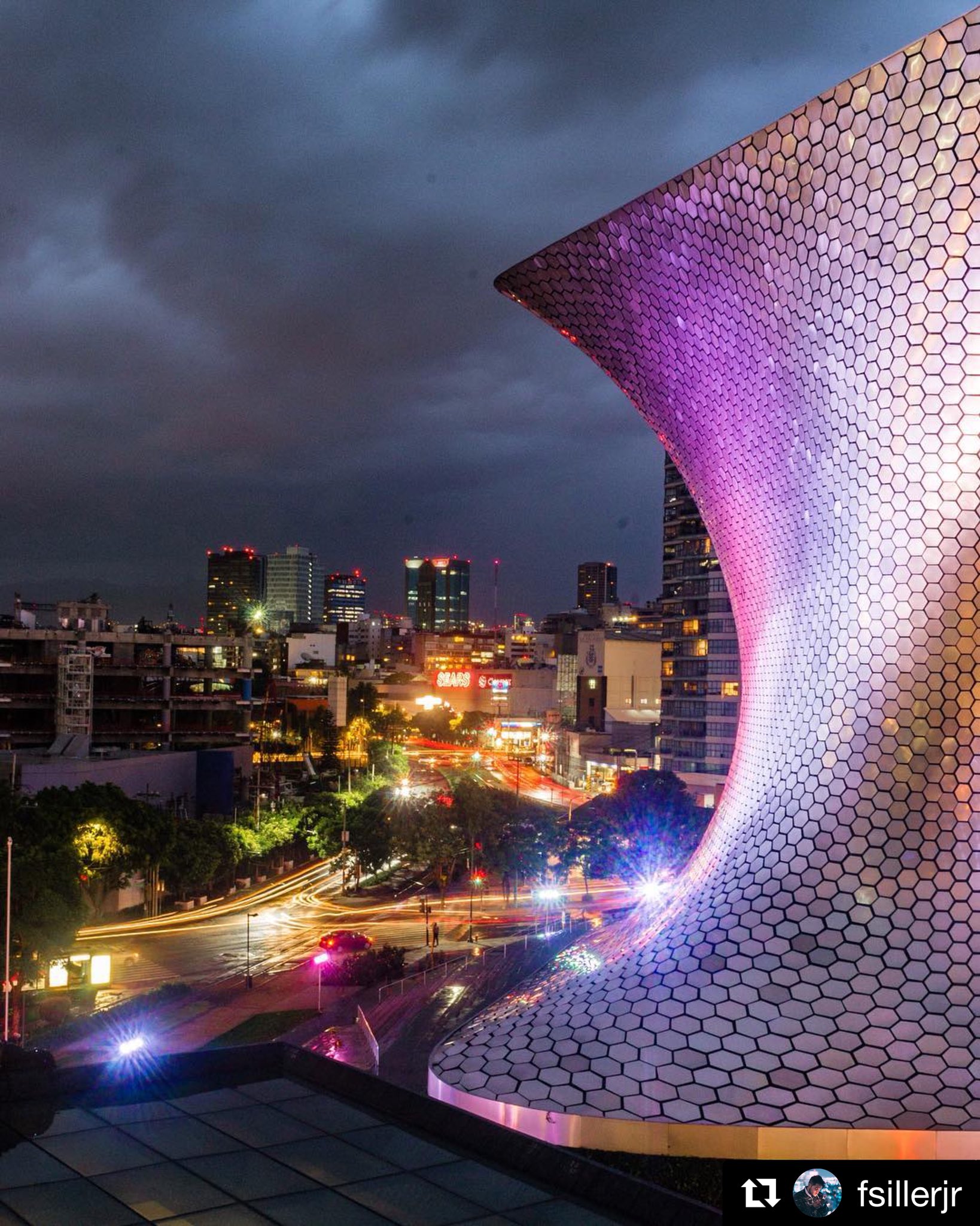 Museo Soumaya Noche