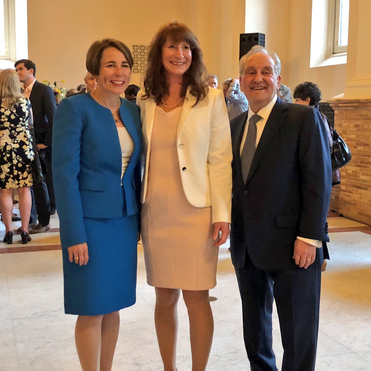 Maura Healey Instagram, Twitter & News on IDCrawl