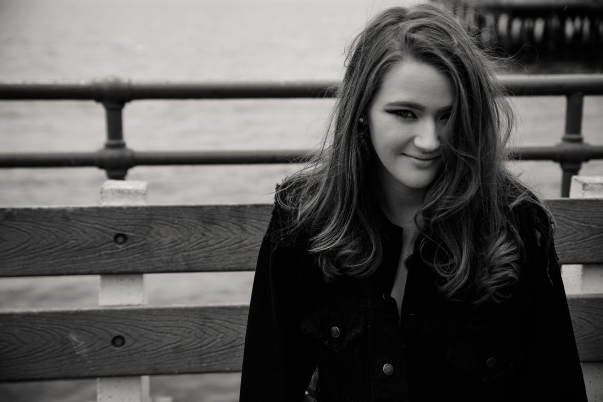 Liddy Clark – Liddy Clark is a pop/country singer-songwriter from South ...